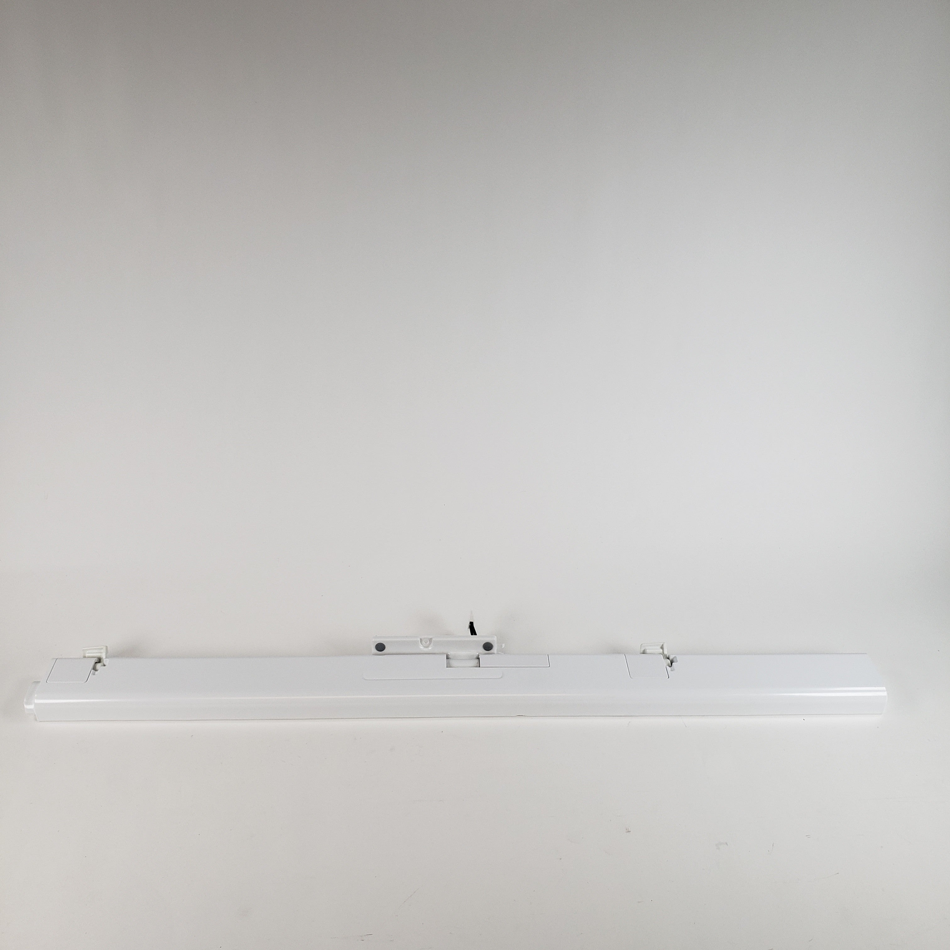 W11122876 | Mullion rail | Whirlpool | Refrigerator & Freezer | Trim P ...
