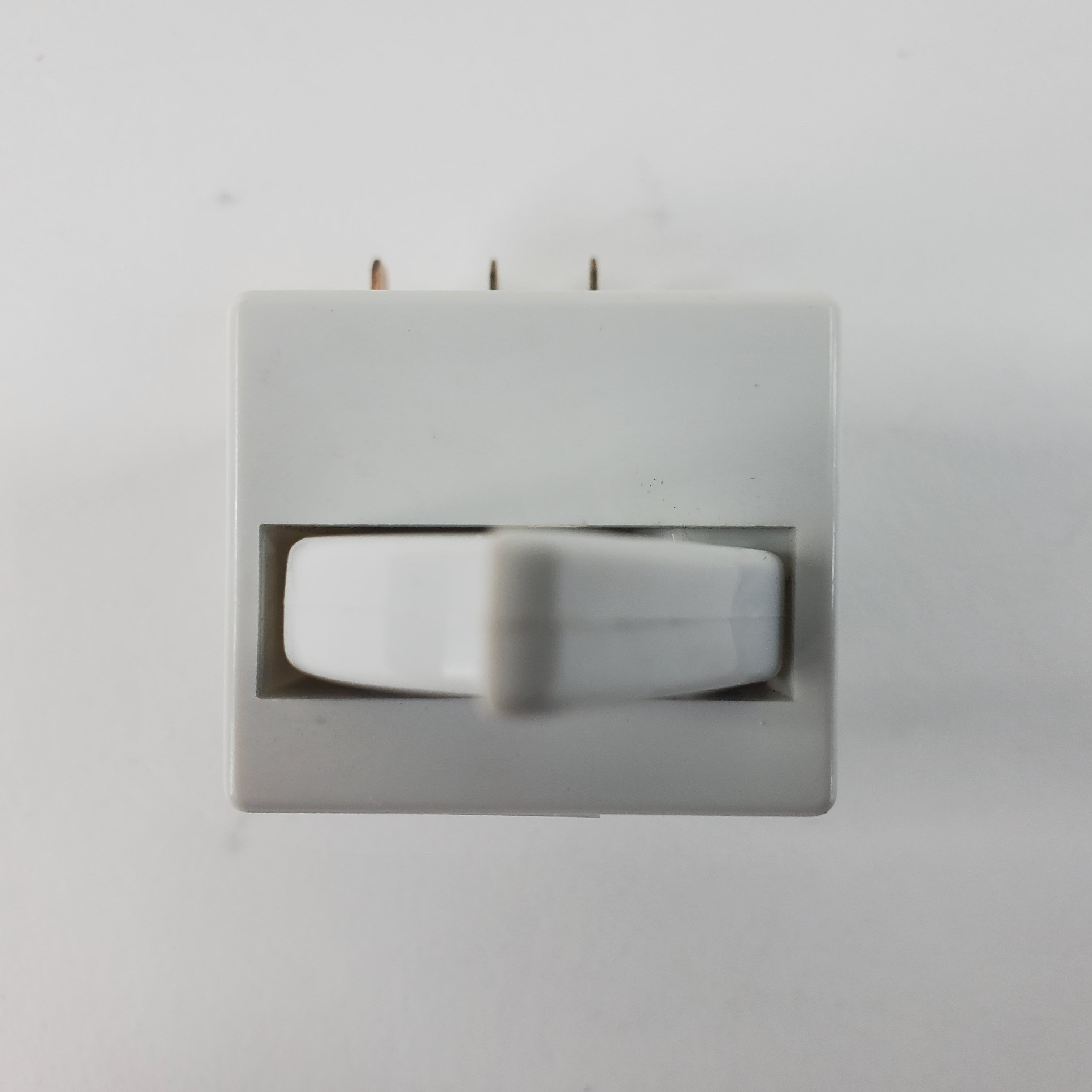 W11396033 | Door switch | Whirlpool | Refrigerator & Freezer | Switche ...
